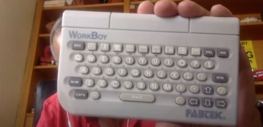 一台从未发售的Game Boy配件，在28年后复活-虎嗅网