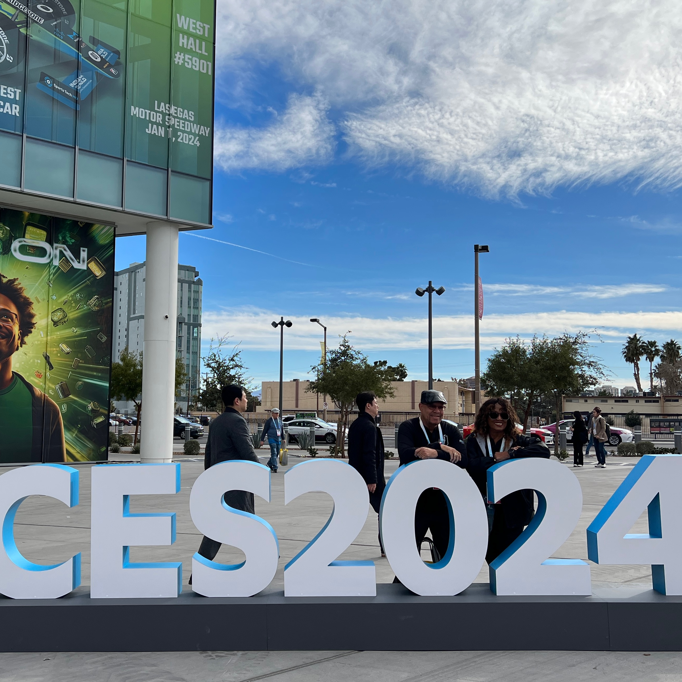 CES 2024狂欢背后，风向标指向何处？-虎嗅网